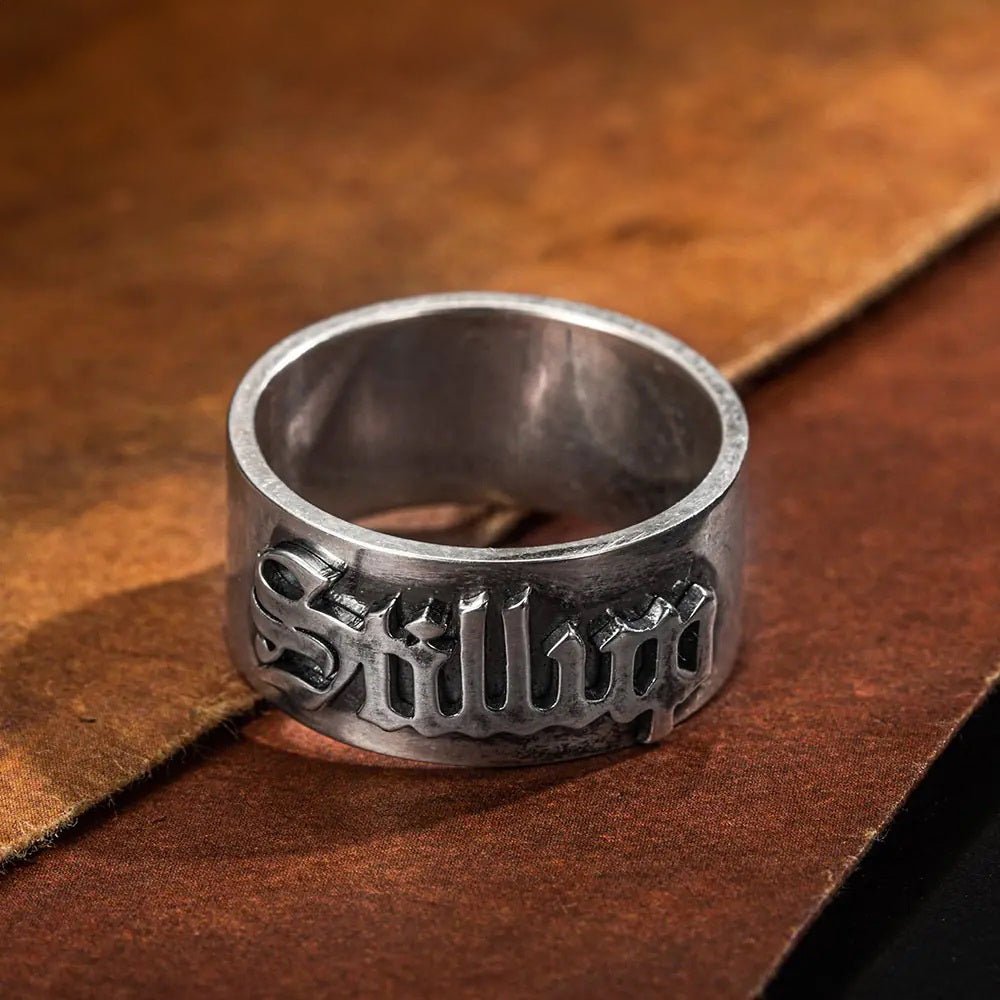 Old English Style Ring – United Bracelets
